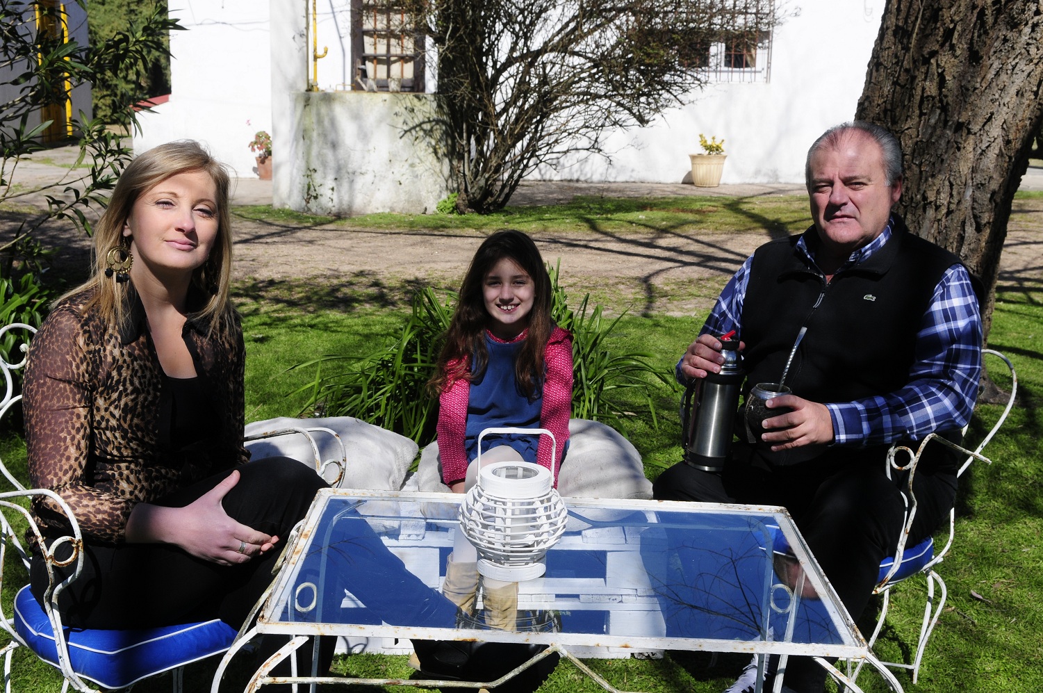 La vida de Máximo Goñi y su pareja Verónica Amorelli en el campo - EL ...