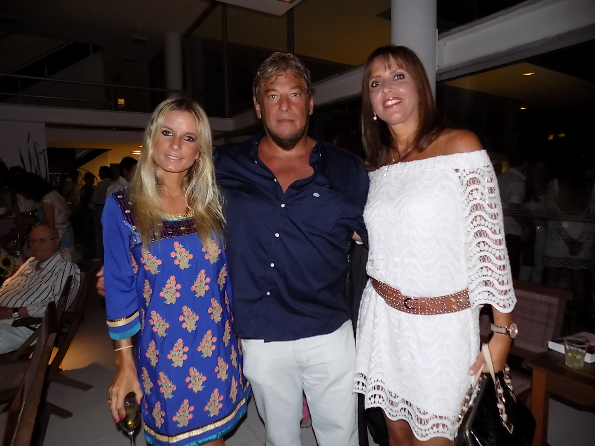 Lanzamiento frente al mar - EL PAÍS Uruguay