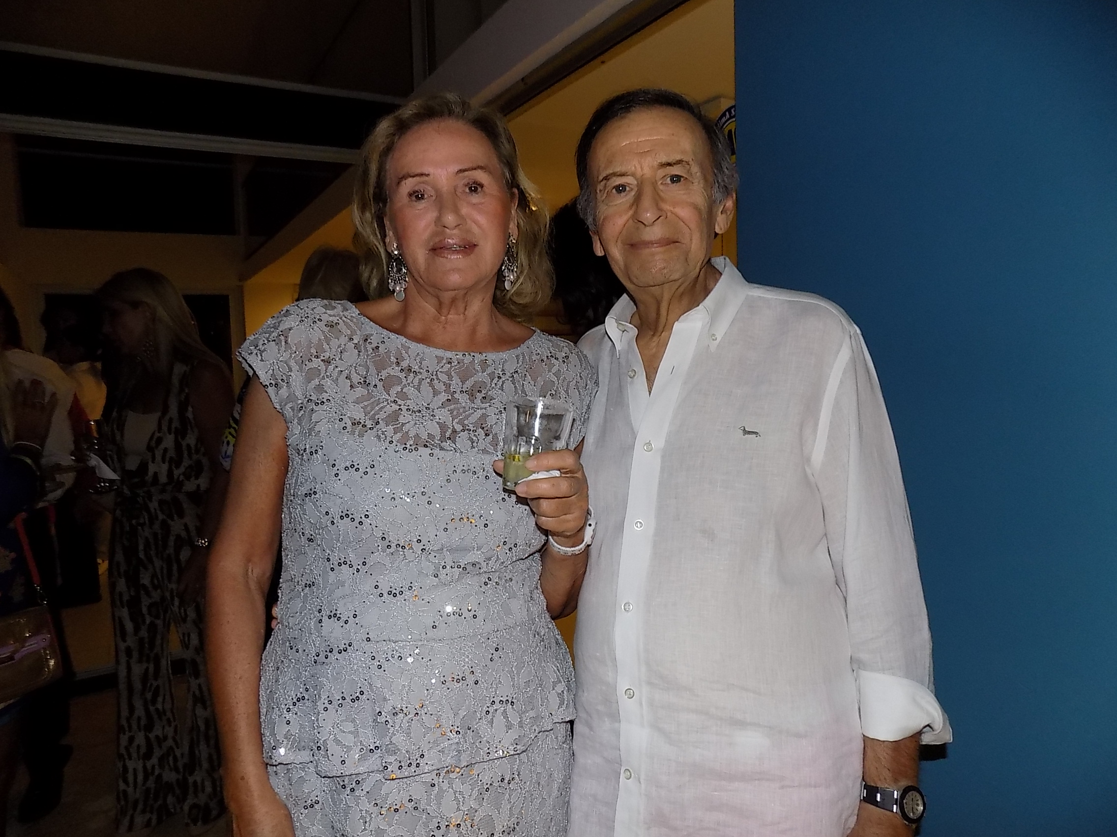 Lanzamiento frente al mar - EL PAÍS Uruguay