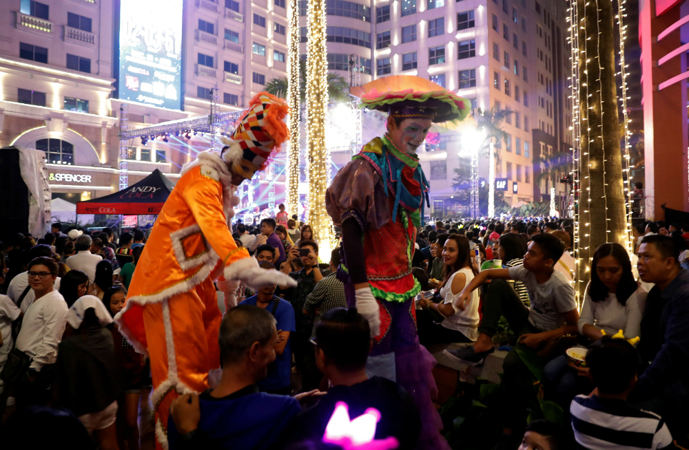 En distintas partes del mundo celebraron el cambio de año - - EL PAÍS ...