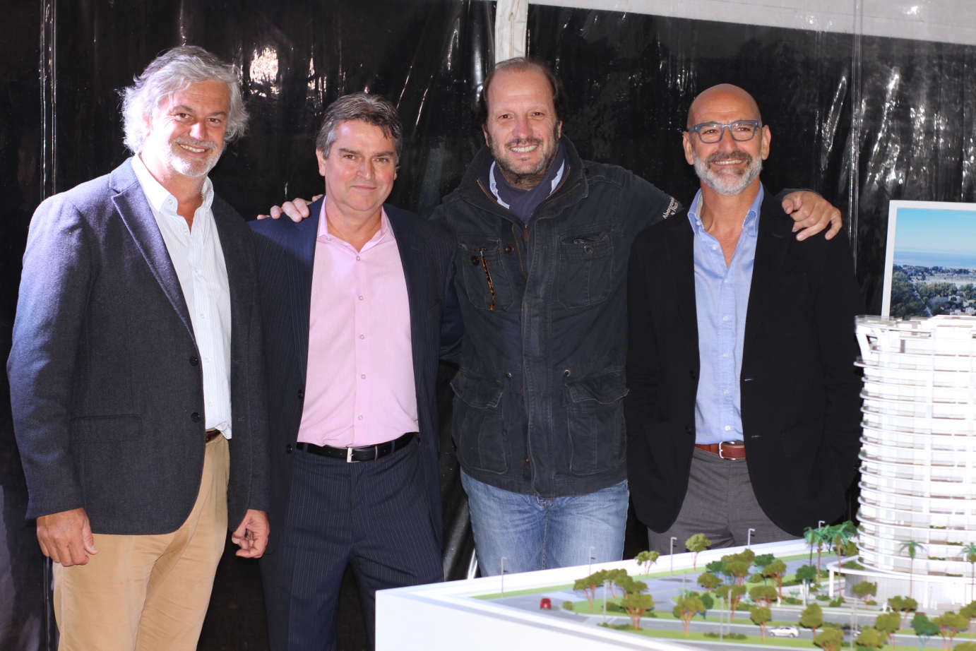 Nuevas torres de alta gama - EL PAÍS Uruguay