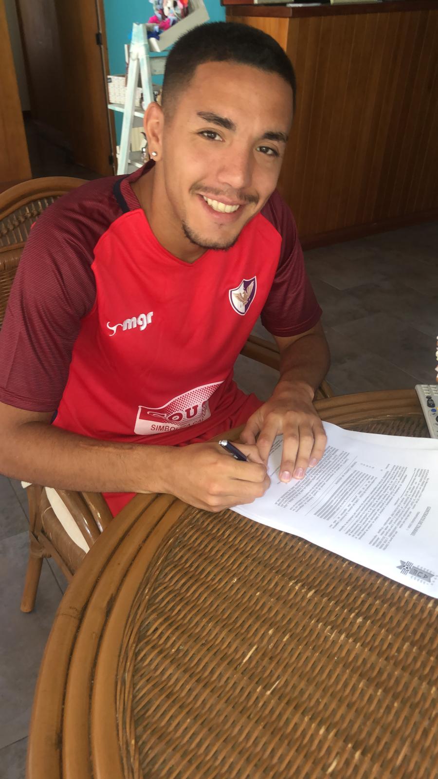 Julio Recoba, el hijo del “Chino” que estudia derecho y se apronta para ...