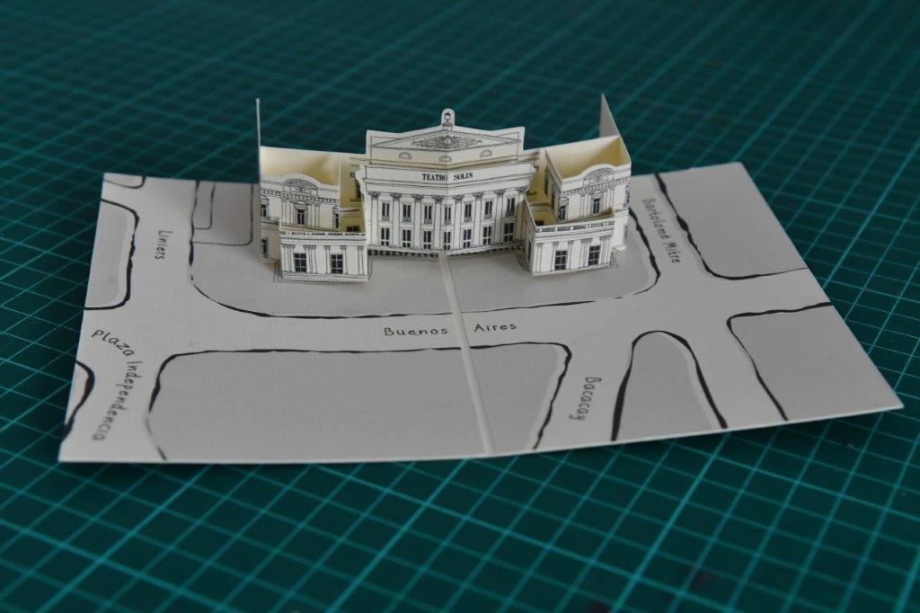 Gracias a la técnica del pop-up cumplió el sueño de crear tarjetas y ...